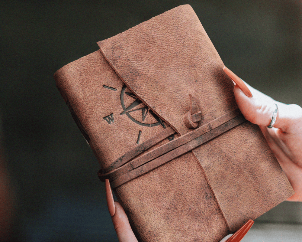 Aaron Leather Goods - Hand Crafted Luxury Leather Goods Store